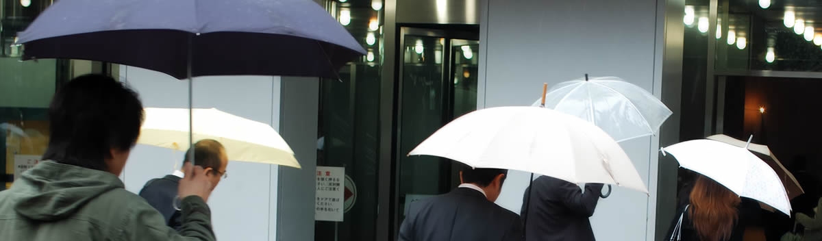 Omnipack Umbrella Bag Wrapper Machines Prevent Slippery Wet Floors ...