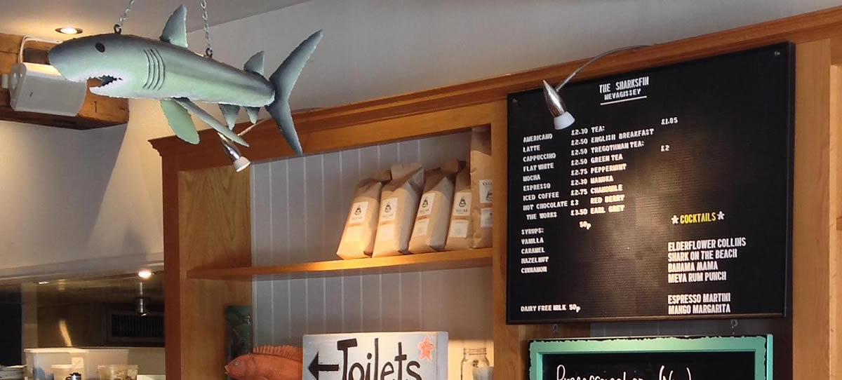 Peg Letter Boards | With Free 692 Set of Characters White Light Display